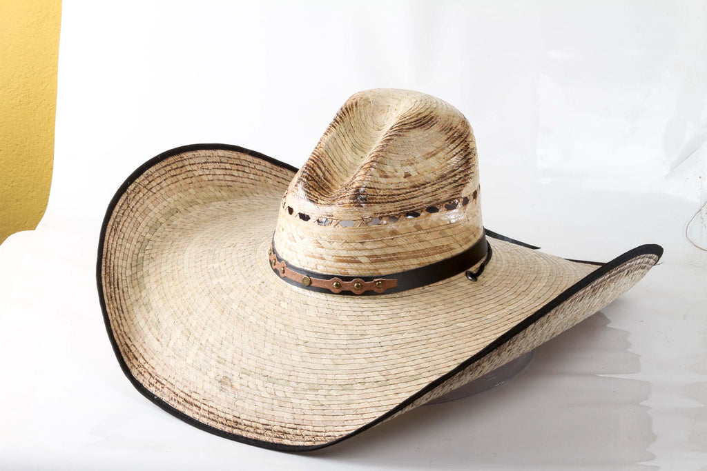 Sahuayo Robavaca – Sombrero Loco